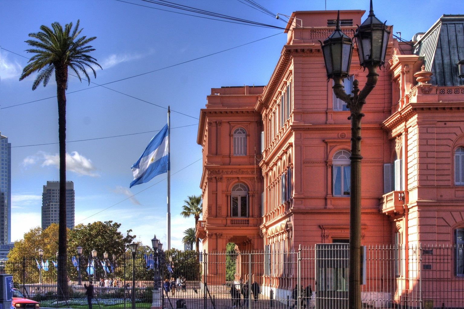 Definición de república. Historia, características y tipos de repúblicas