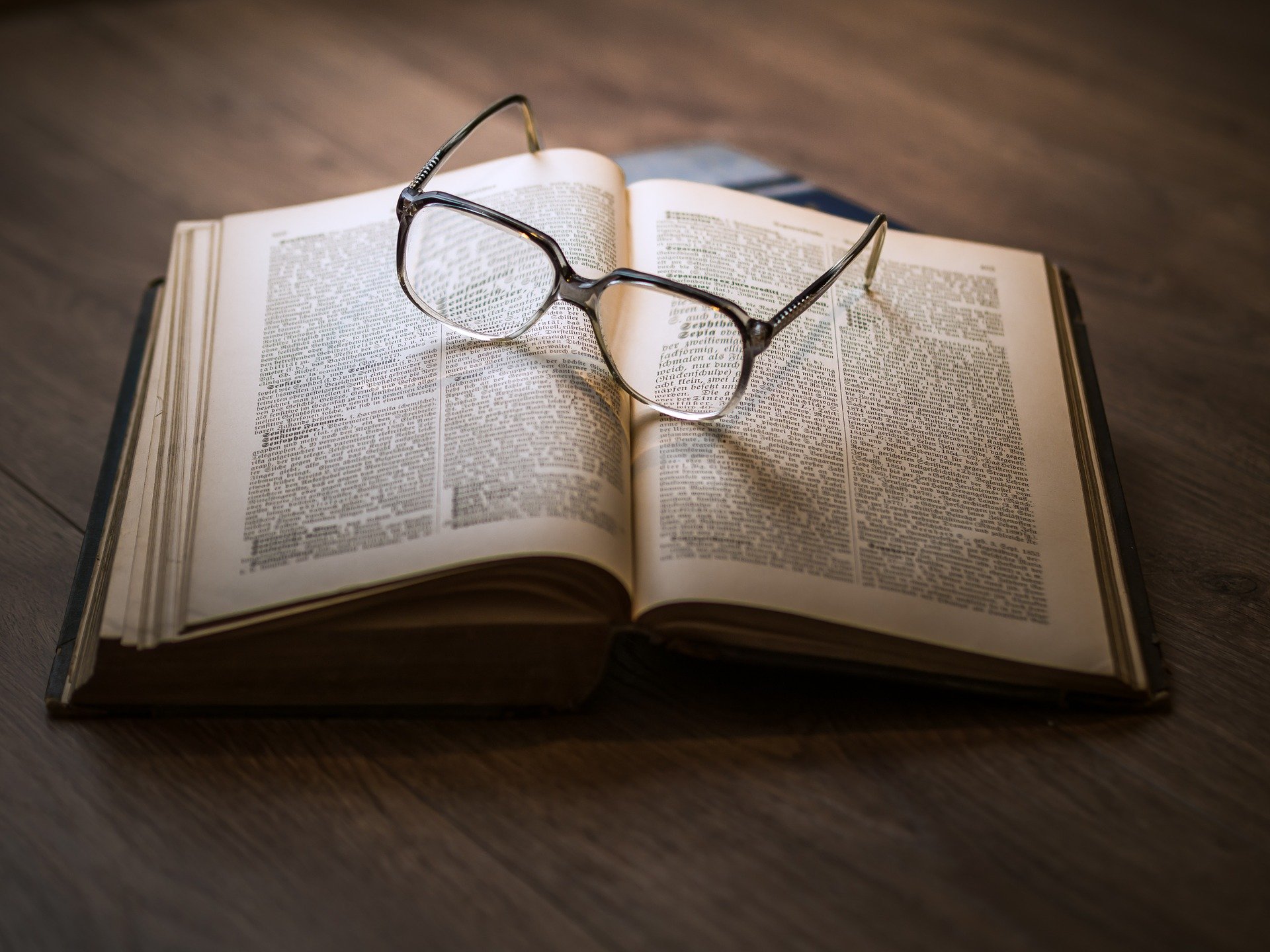 Definición de texto. Su origen, elementos y características Definición de texto. Su origen, elementos y características