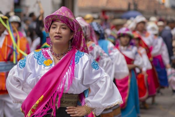 Definición de cultura popular. Historia, manifestaciones y diversos usos